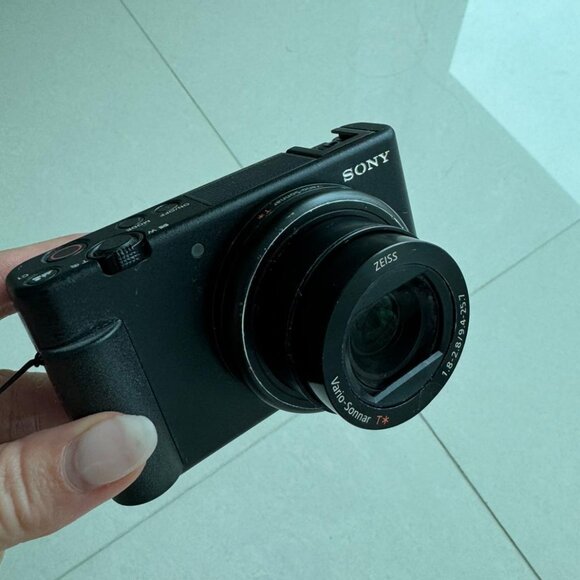 Sony | Accessories | Sony Zv Vlogger Camera Compact 4k Video Great ...